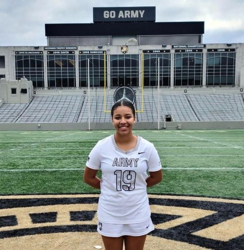 INTO PREP girls' recruit: Episcopal (VA) 2023 DEF Holt commits to Army ...